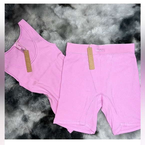 SKIMS | Tops | Nwt Skims Petal Tank And Boxers Set | Poshmark